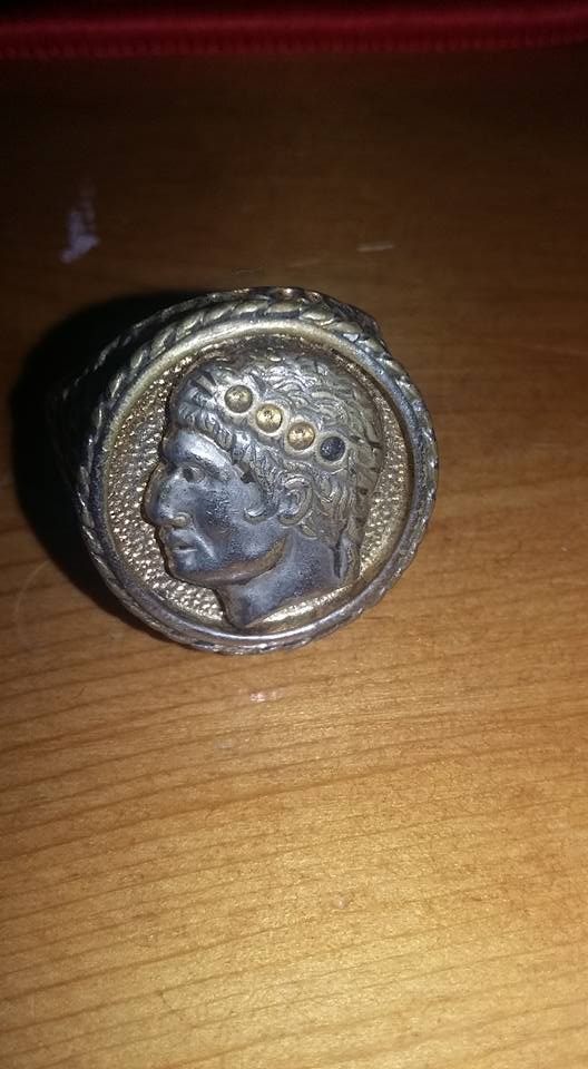 Julius Caesar Ring | InstAppraisal